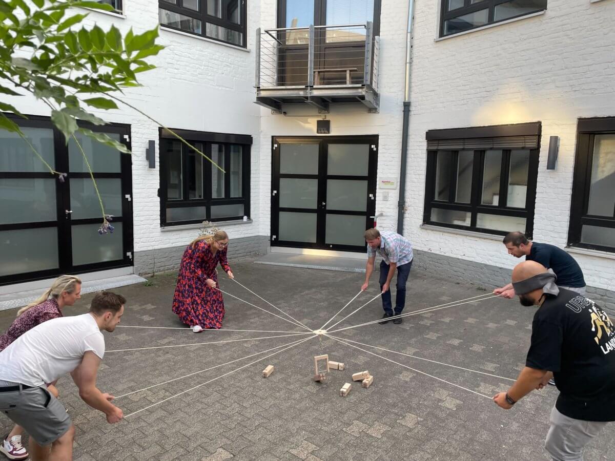 Teambuilding: 20 Maßnahmen für mehr Teamgeist